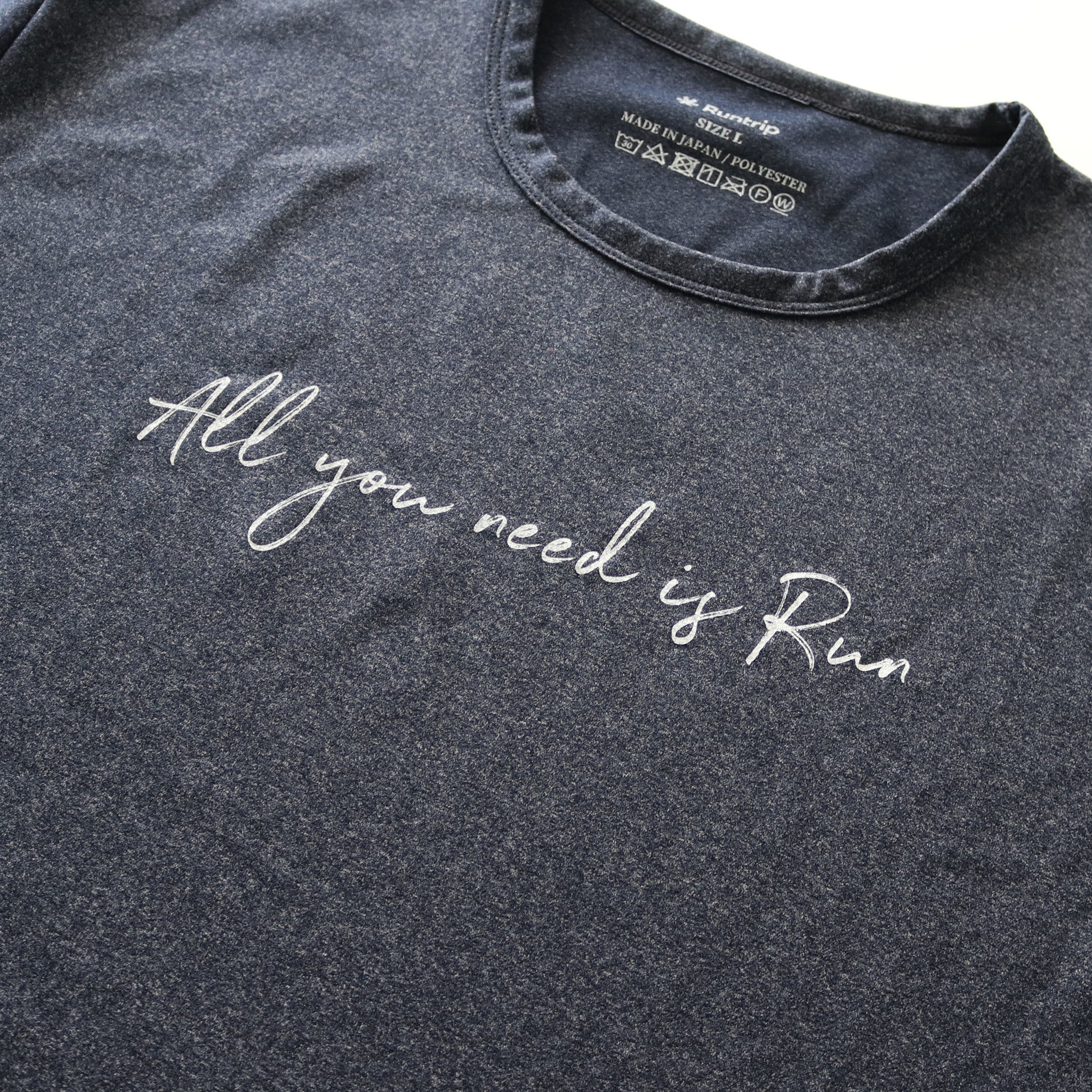 All you need is Run Long-sleeve Tee (Navy) – Runtrip Store