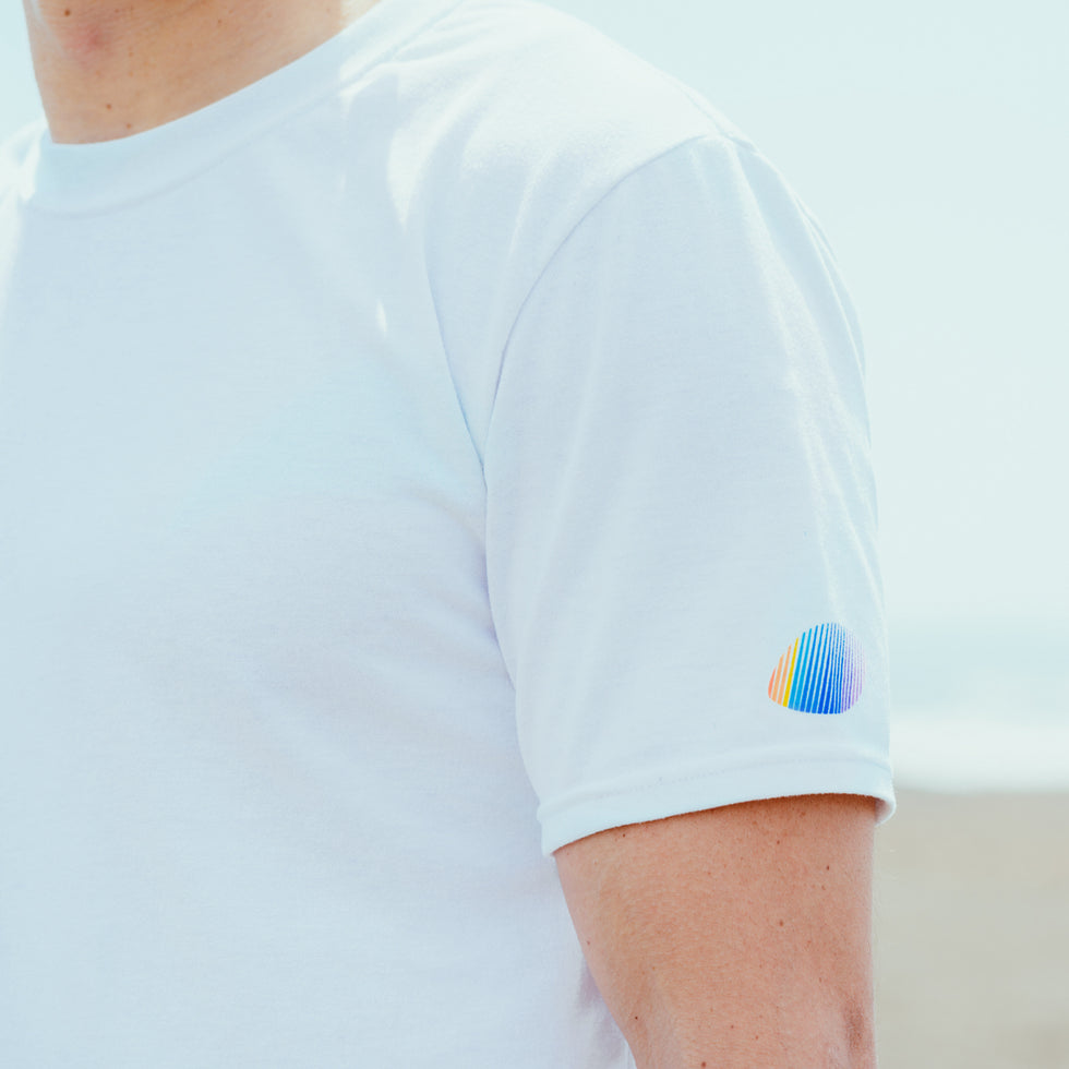 ETHICAL LOCKER ROOM Tee（White） – Runtrip Store